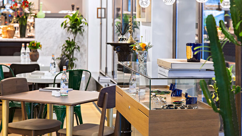 “Kendine Ait Bir Oda” Sim Cafe