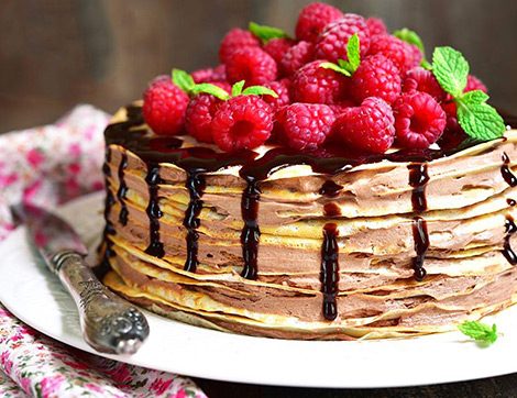 Çikolatalı Krep Pasta Tarifi